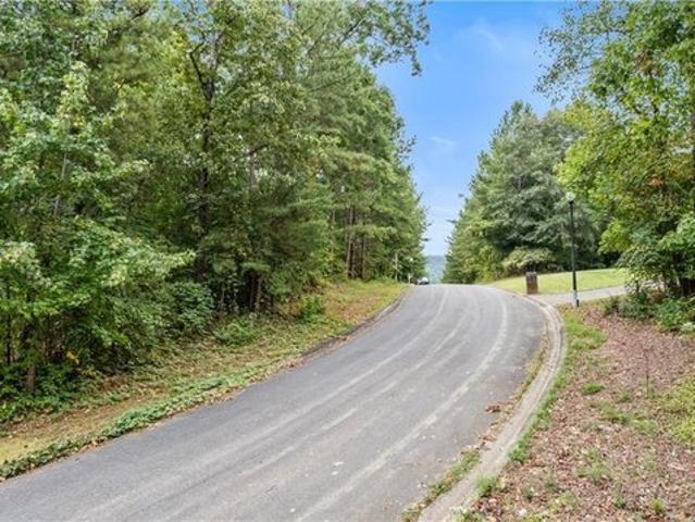 Westvalley Dr, Rome, GA 30165