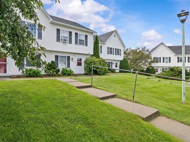 Westview Cir, Williston, Home For Sale