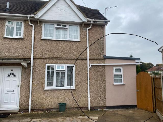 Wescott Way, Uxbridge UB8, Studio to rent, £1,150 pcm | PrimeLocation
