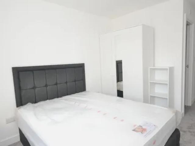 Wesley Community Furniture, 56 58 Lloyd Street South, Manchester, M14 7HT, United Kingdom | 3 bed apartment for rent #133736806 | Rentberry