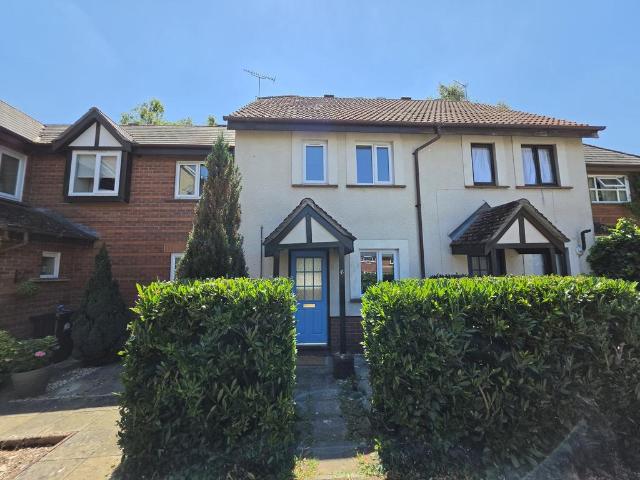 Wesley Close, TAUNTON, TA1 3 bed property to rent £1,375 pcm £317 pw