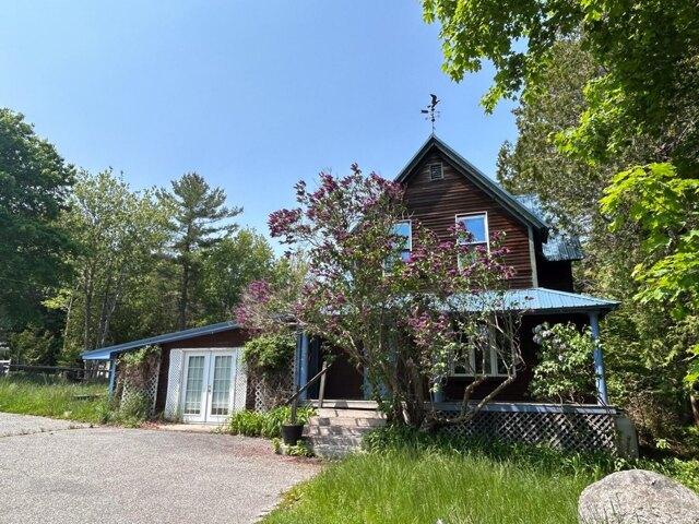 Wesley Ave, Southwest Harbor, Home For Sale