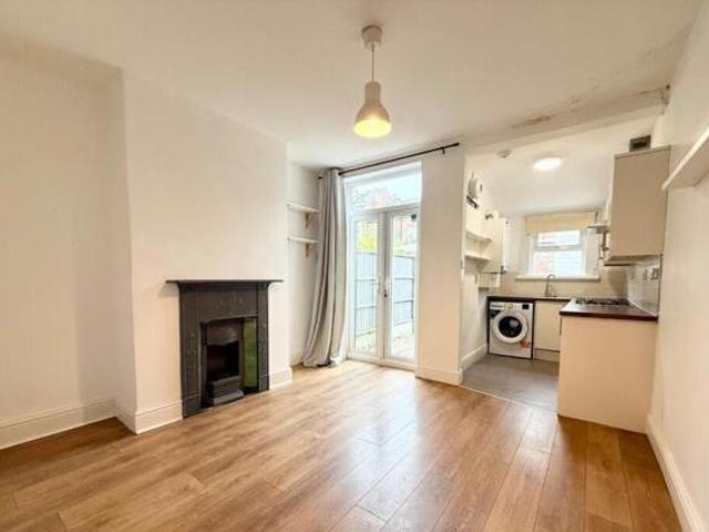 Wesley Grove, Nottingham, 3 Bedroom Terraced