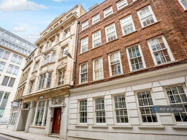 Wesley House, London, EC1A 2 bed flat to rent £3,000 pcm £692 pw