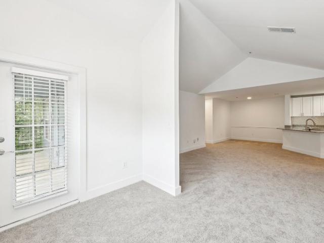 Wesley St. Claire Apartments at Lawrenceville 2 Bedroom Apartment for Rent at 3350 Sweetwater Rd, Lawrenceville, GA 30044