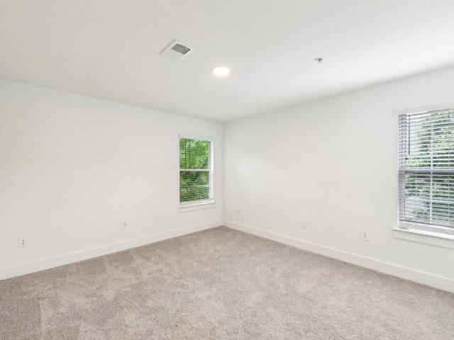 Wesley St. Claire Apartments at Lawrenceville 2 Bedroom Apartment for Rent at 3350 Sweetwater Rd, Lawrenceville, GA 30044