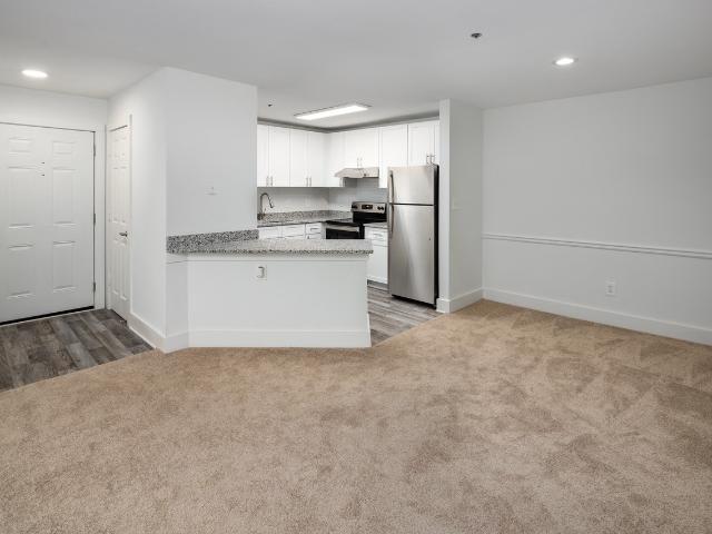 Wesley St. Claire Apartments at Lawrenceville 3 Bedroom Apartment for Rent at 3350 Sweetwater Rd, Lawrenceville, GA 30044