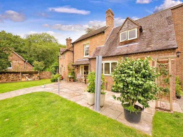 Wesley Road, Ironbridge TF8, 3 bed terraced house to rent, £1,350 pcm | PrimeLocation