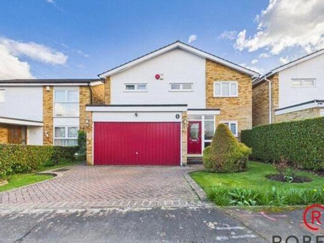 Wessex Drive, Pinner, 4 Bedroom Detached