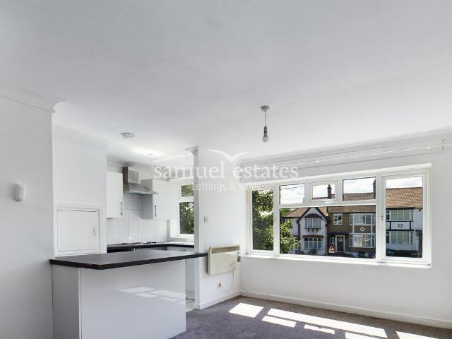 Wetherby Court, South Norwood Hill SE25, Studio to rent, £950 pcm | PrimeLocation