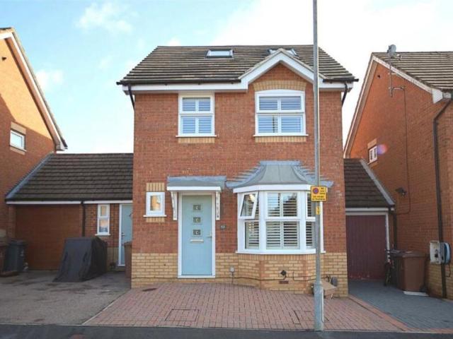 Wetherby Close, Stevenage SG1, 3 bed property to rent, £2,250 pcm | PrimeLocation