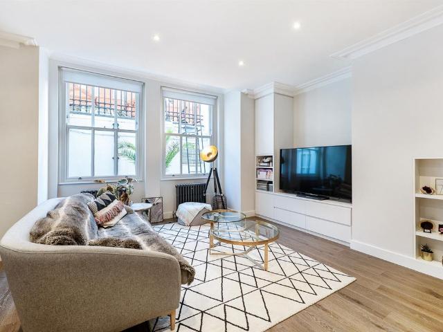 Wetherby Gardens, South Kensington SW5, 2 bed flat to rent, £3,683 pcm | PrimeLocation