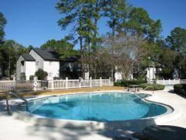 We've got what's HOT! Our new look will move you Club at Charter Pointe