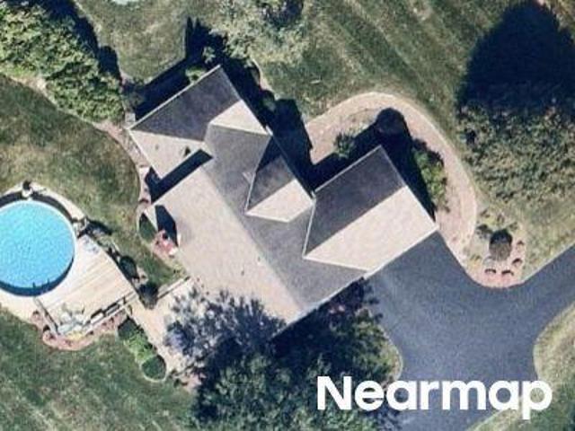 Wexford Cir S