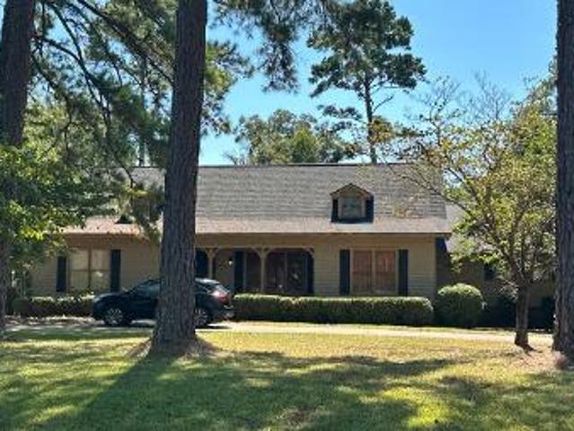 Wexford Dr