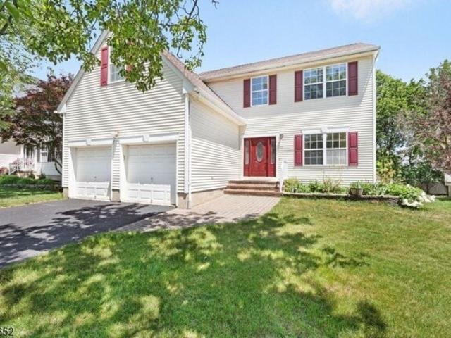 Wexford Way, Bridgewater Twp, Home For Sale