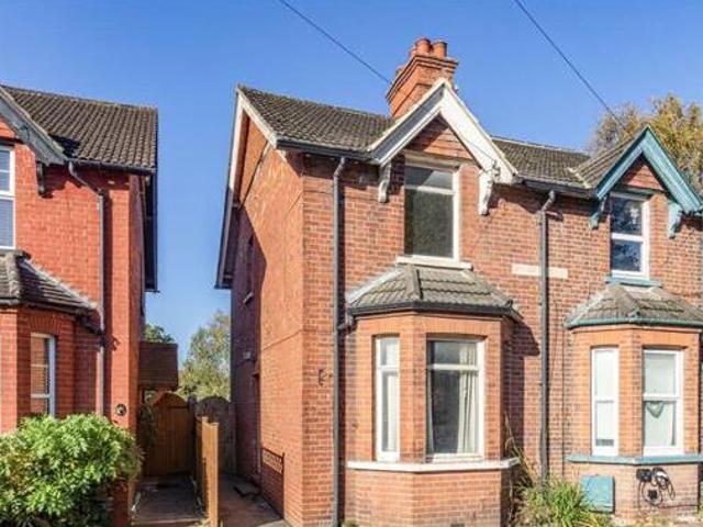 Weyview Cottage, New Haw Road, 3 Bedroom Semi detached