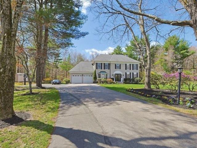 Weyman Ln, Sharon, Home For Sale