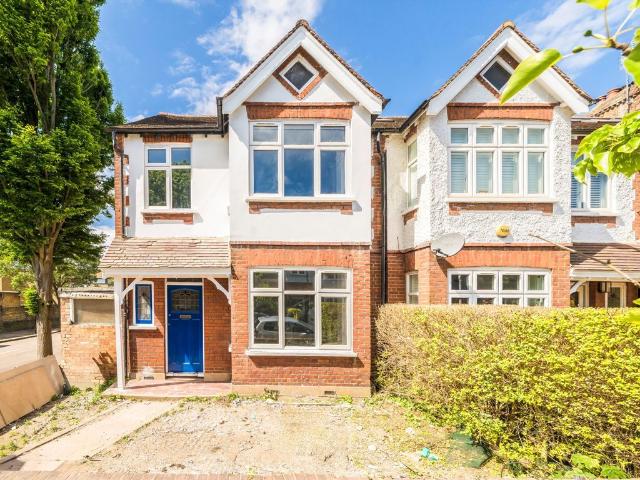 Weymouth Avenue, Ealing W5, 3 bed property to rent, £4,000 pcm | PrimeLocation