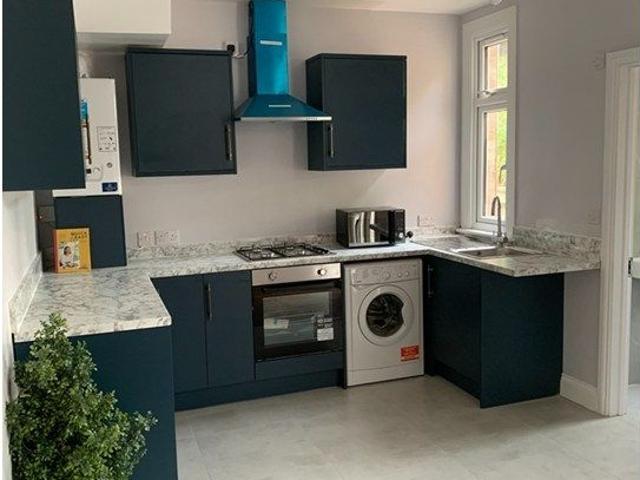 Weymouth Avenue, London W5, 4 bed semi detached house to rent, £3,600 pcm | PrimeLocation