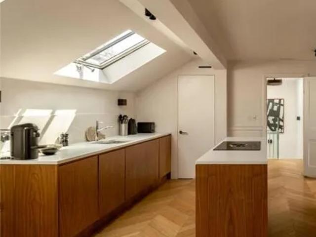 Weymouth Mews, Camden, Great London, W1g | Room for rent #166393265 | Rentberry