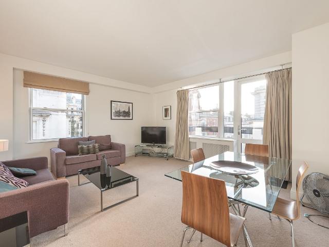 Weymouth Street, London W1W, 2 bed flat to rent, £4,550 pcm | PrimeLocation