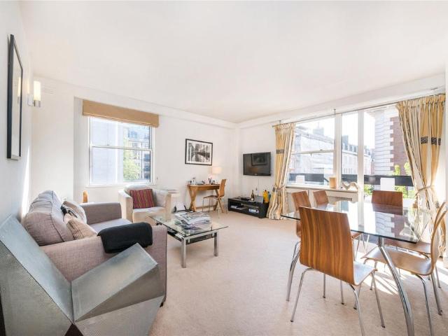 Weymouth Street, Marylebone, London, W1W 2 bed apartment to rent £4,983 pcm £1,150 pw