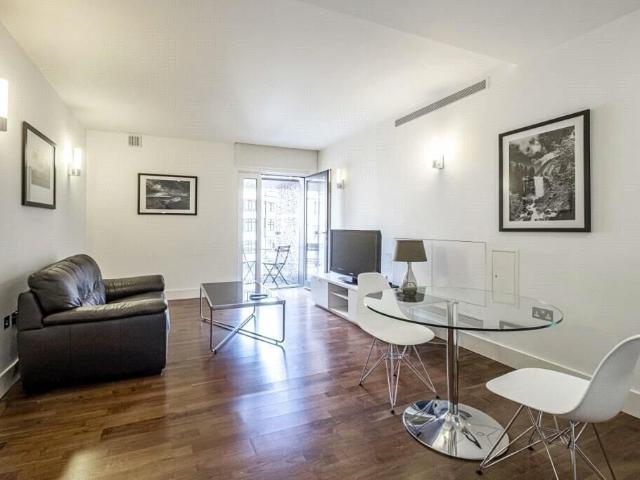 Weymouth Street, Marylebone, London W1W, 2 bed flat to rent, £4,767 pcm | PrimeLocation
