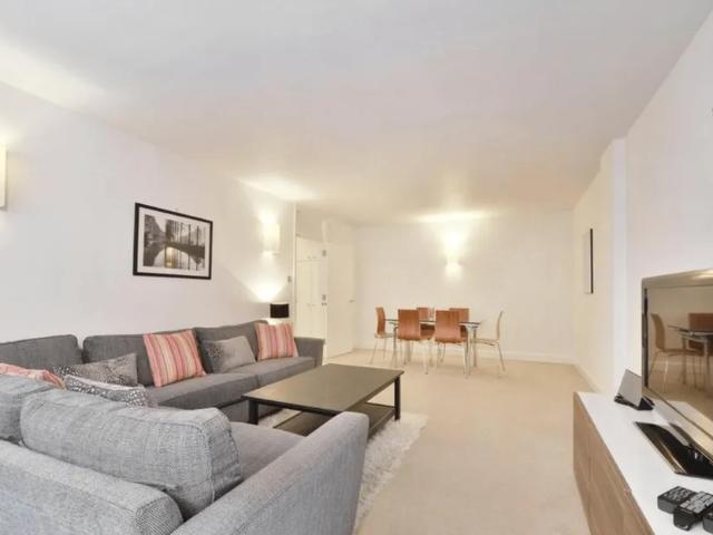 Weymouth Street, Marylebone, London, W1W