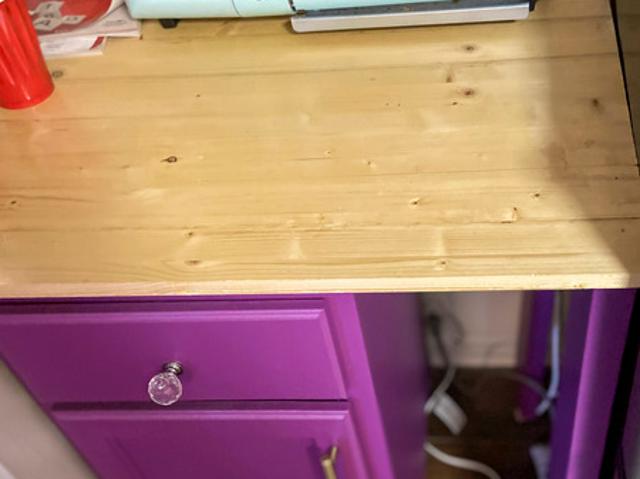 WFH and Live in Quiet and Friendly Community Home