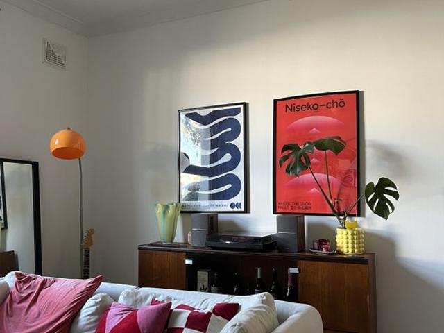 Whole 1 bed flat with garden to rent Zone 5