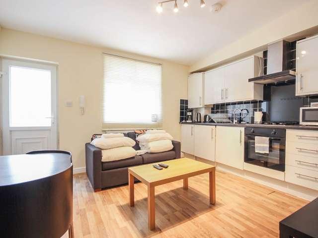 Whole 1 bedroom apartment for rent in Camden Town, London