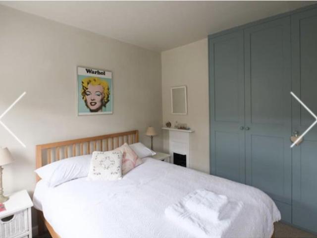 Whole house to let