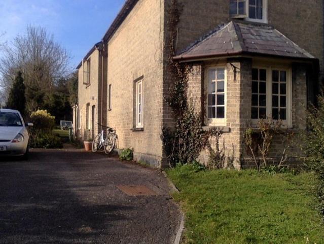 Whole House Delightful period cottage all equipped