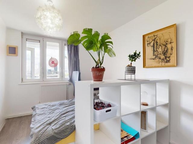 Whole Let, 3B1B right next to old street! Fr Sep!