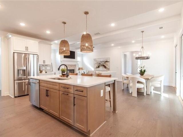 Whooper Ln, Auburn, Home For Sale