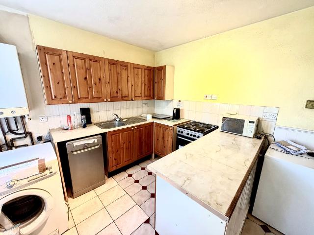 Whalebone Grove, Romford RM6, 3 bed property to rent, £2,200 pcm | PrimeLocation