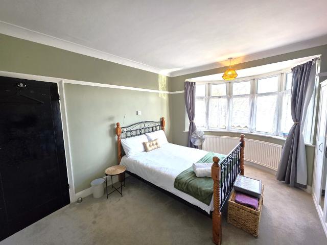 Whalebone Lane North, London RM6, 3 bed terraced house to rent, £2,400 pcm | PrimeLocation
