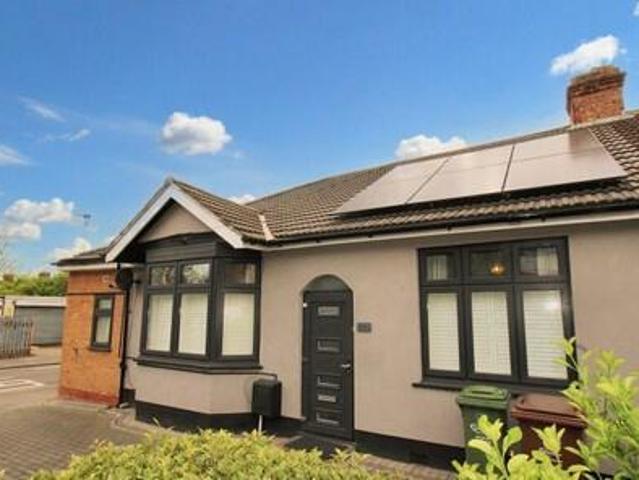 Whalebone Lane South, Romford, 3 Bedroom Bungalow