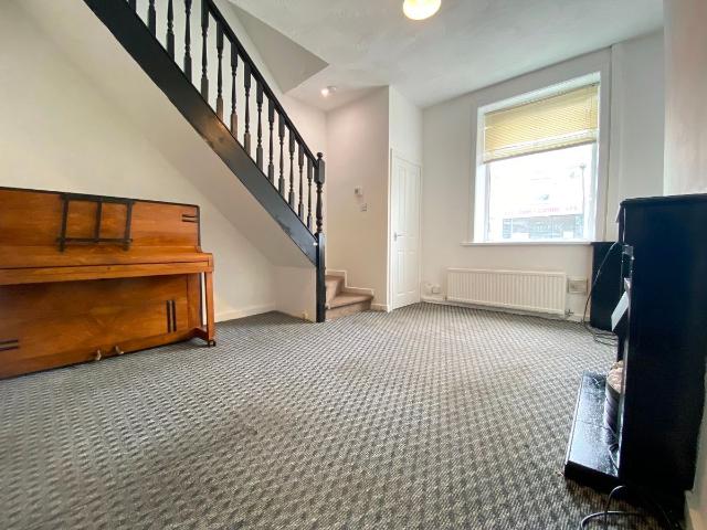 Whalley Road, Clayton Le Moors, Accrington BB5, 2 bed terraced house to rent, £600 pcm | PrimeLocation