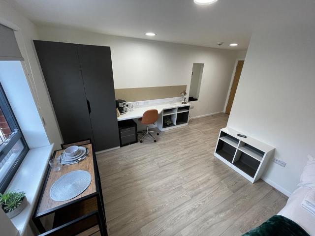 Wharf View, Chester CH1 Studio to rent £1,105 pcm £255 pw