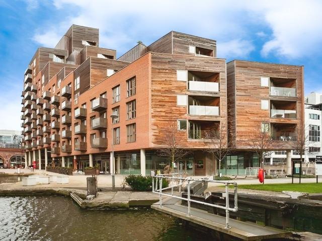 Wharf Approach, Leeds LS1, 1 bed flat to rent, £1,160 pcm | PrimeLocation