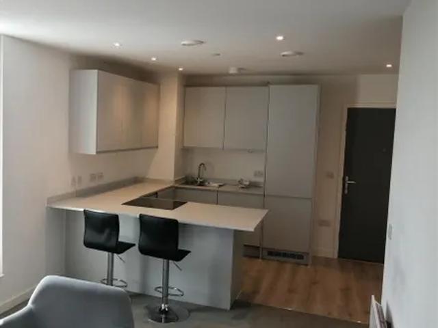 Wharf End, Stretford, M17 1GW, United Kingdom | 2 bed apartment for rent #167383044 | Rentberry