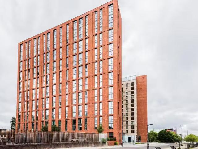 Wharf End, Trafford Park M17 2 bed flat for sale £222,000
