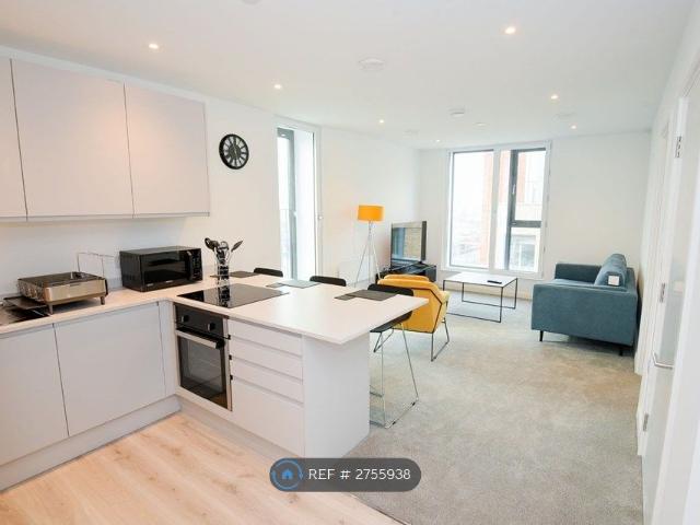 Wharf End, Trafford Park, Manchester M17, 1 bed flat to rent, £1,150 pcm | PrimeLocation