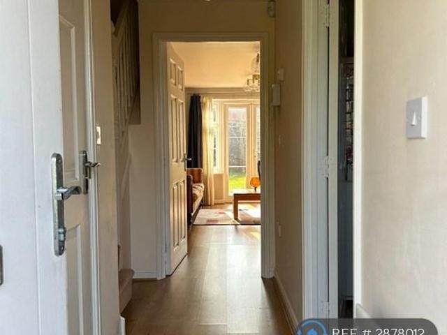 Wharf Lane, Solihull, B91 3 bed semi detached house to rent £1,950 pcm £450 pw