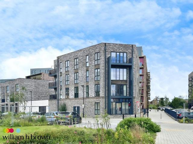 Wharf Road, CHELMSFORD 2 bed apartment to rent £1,700 pcm £392 pw