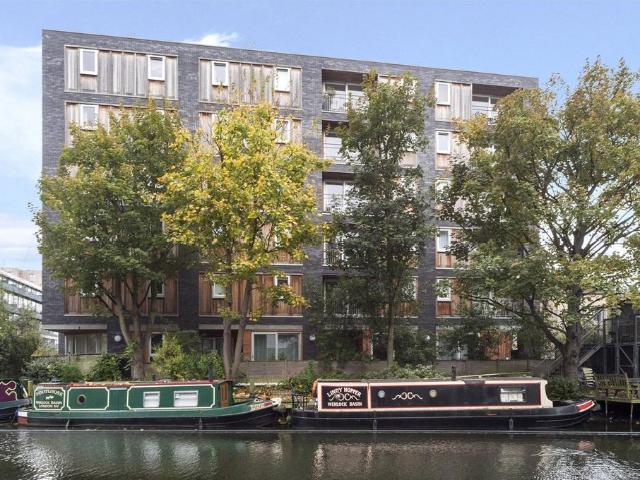 Wharf Road, London 2 bed flat to rent £3,250 pcm £750 pw