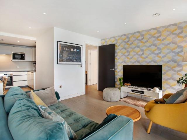Wharf Road, The Merchant Building N1, 1 bed flat to rent, £2,900 pcm | PrimeLocation