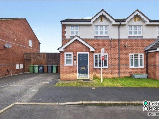 Wharfedale Close, Leeds, West Yorkshire LS12, 3 bed semi detached house to rent, £1,250 pcm | PrimeLocation